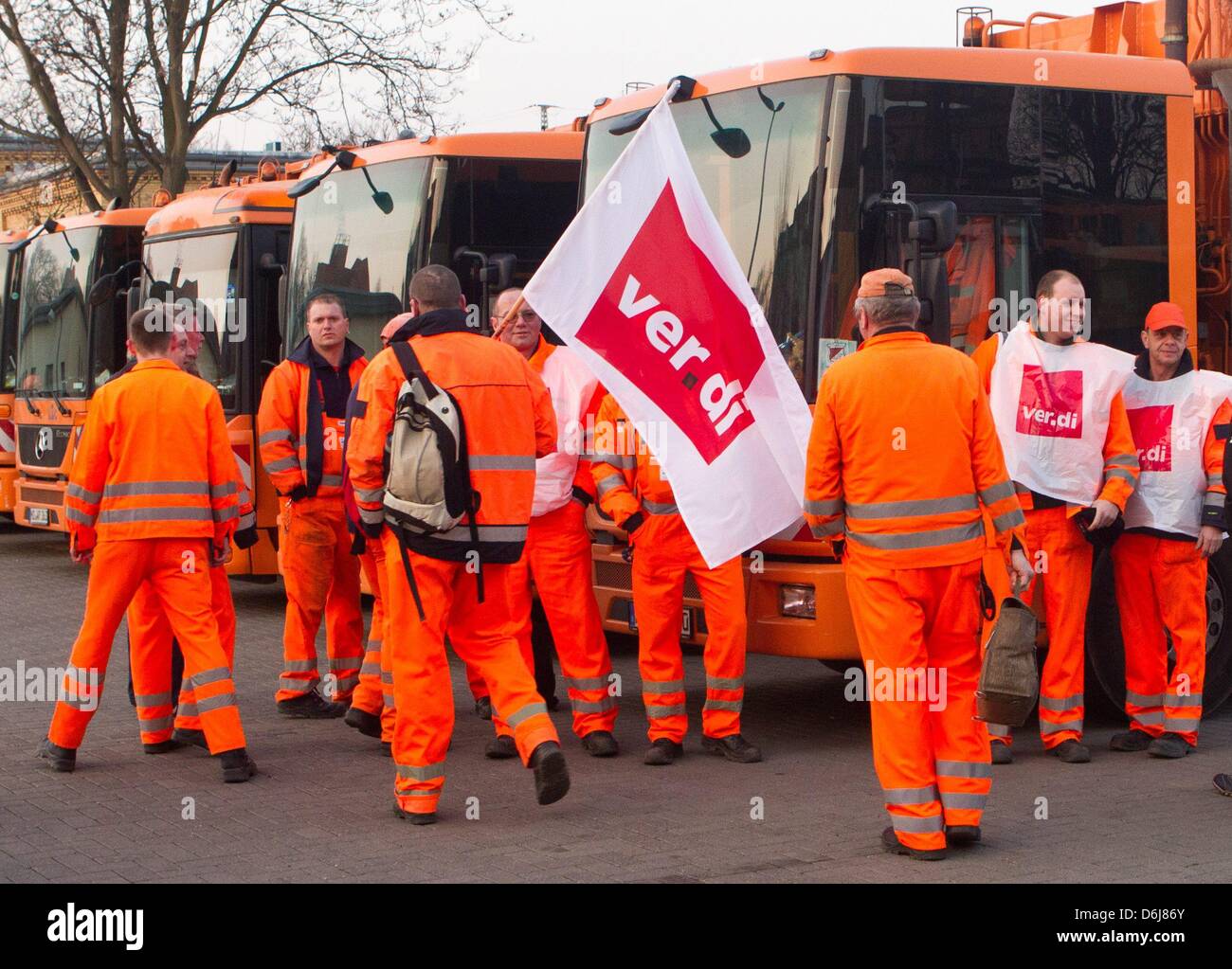 Ver und Entsorgung Stockfotos und -bilder Kaufen - Alamy