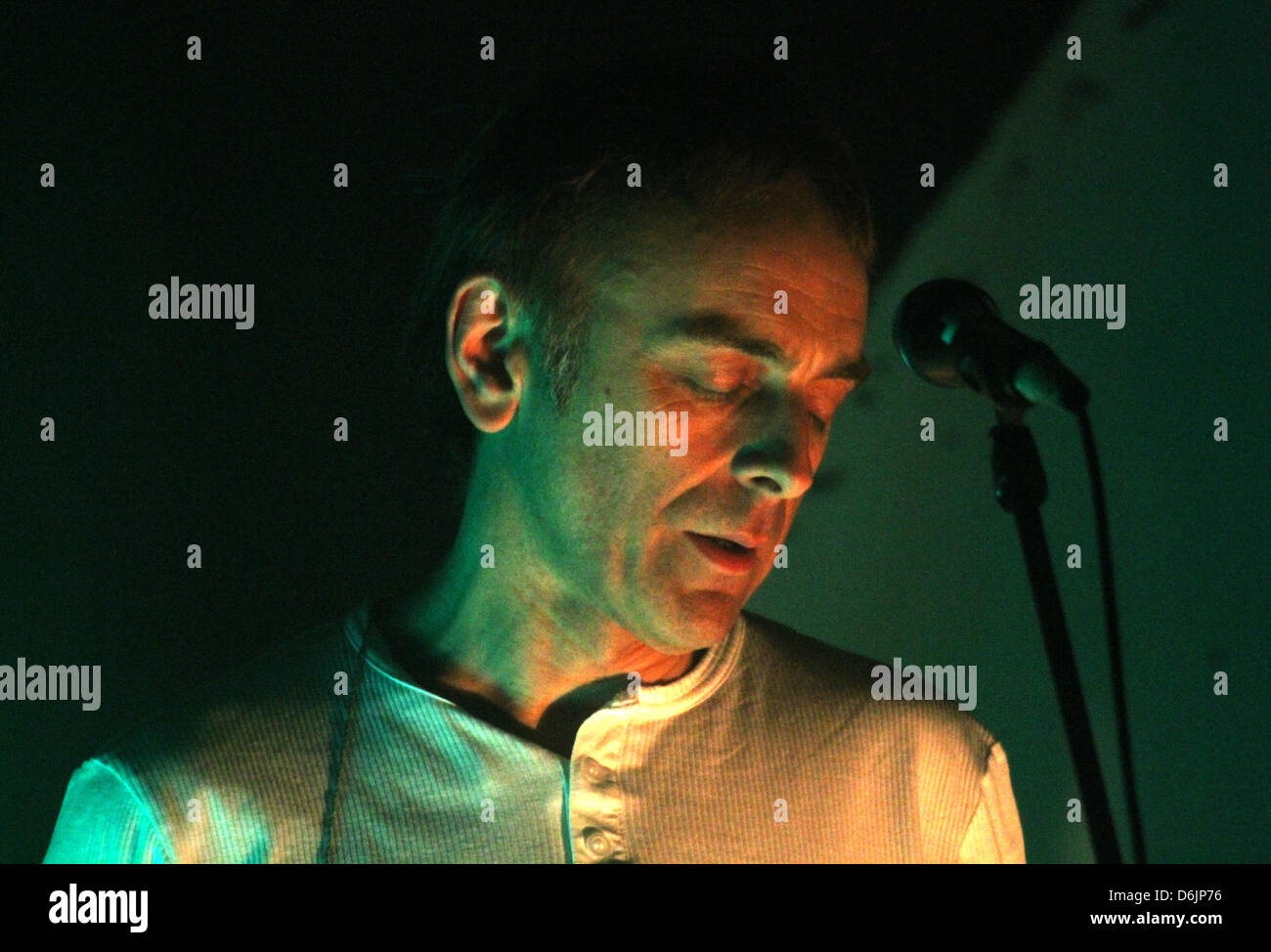 Underworld band -Fotos und -Bildmaterial in hoher Auflösung – Alamy
