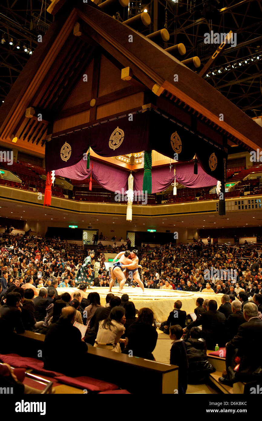 Sumo-Ringen Wettbewerb auf der Kokugikan Stadion, Tokio, Japan, Asia ...