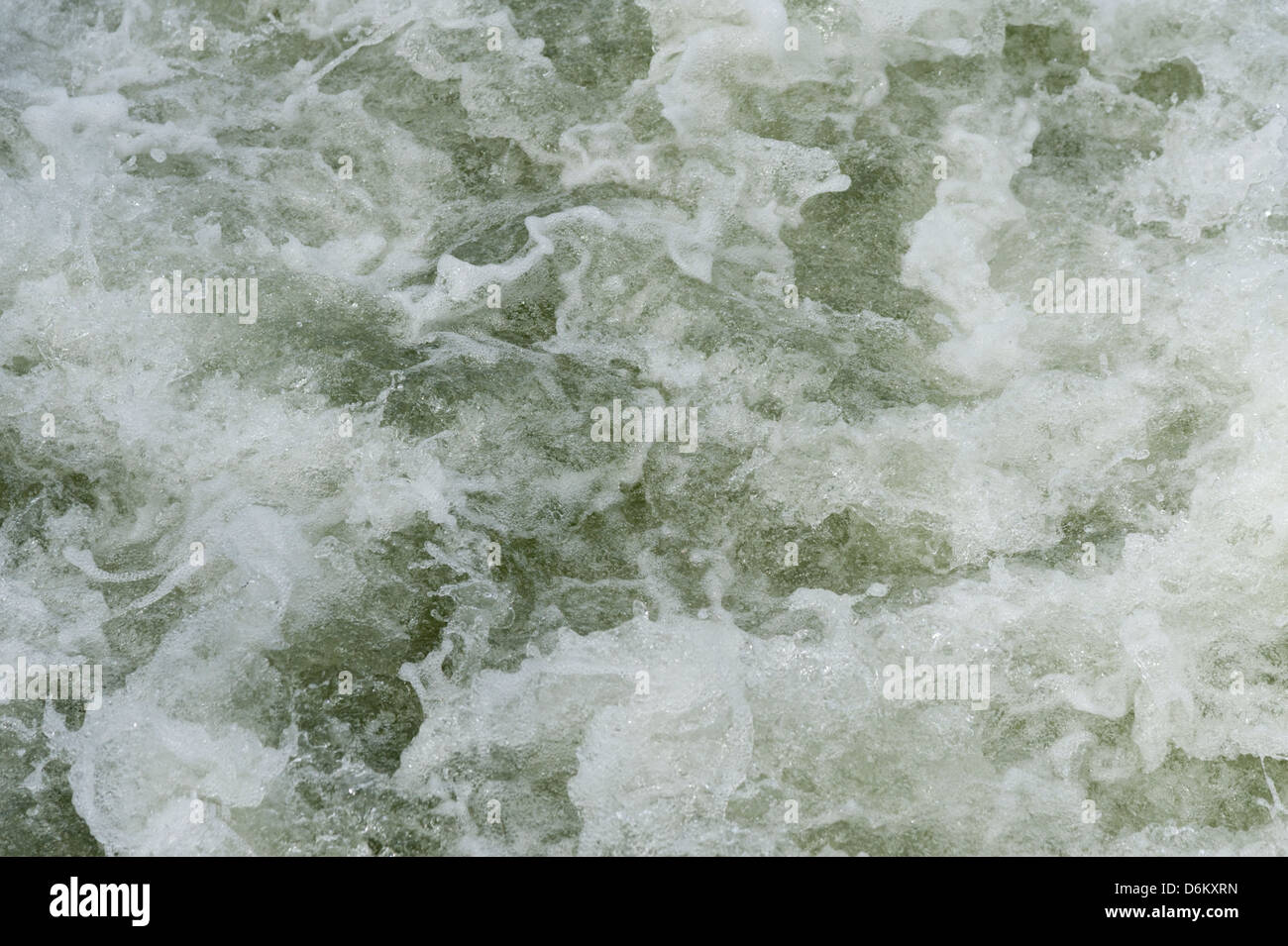 Wasser sprudeln Stockfotos und -bilder Kaufen - Alamy