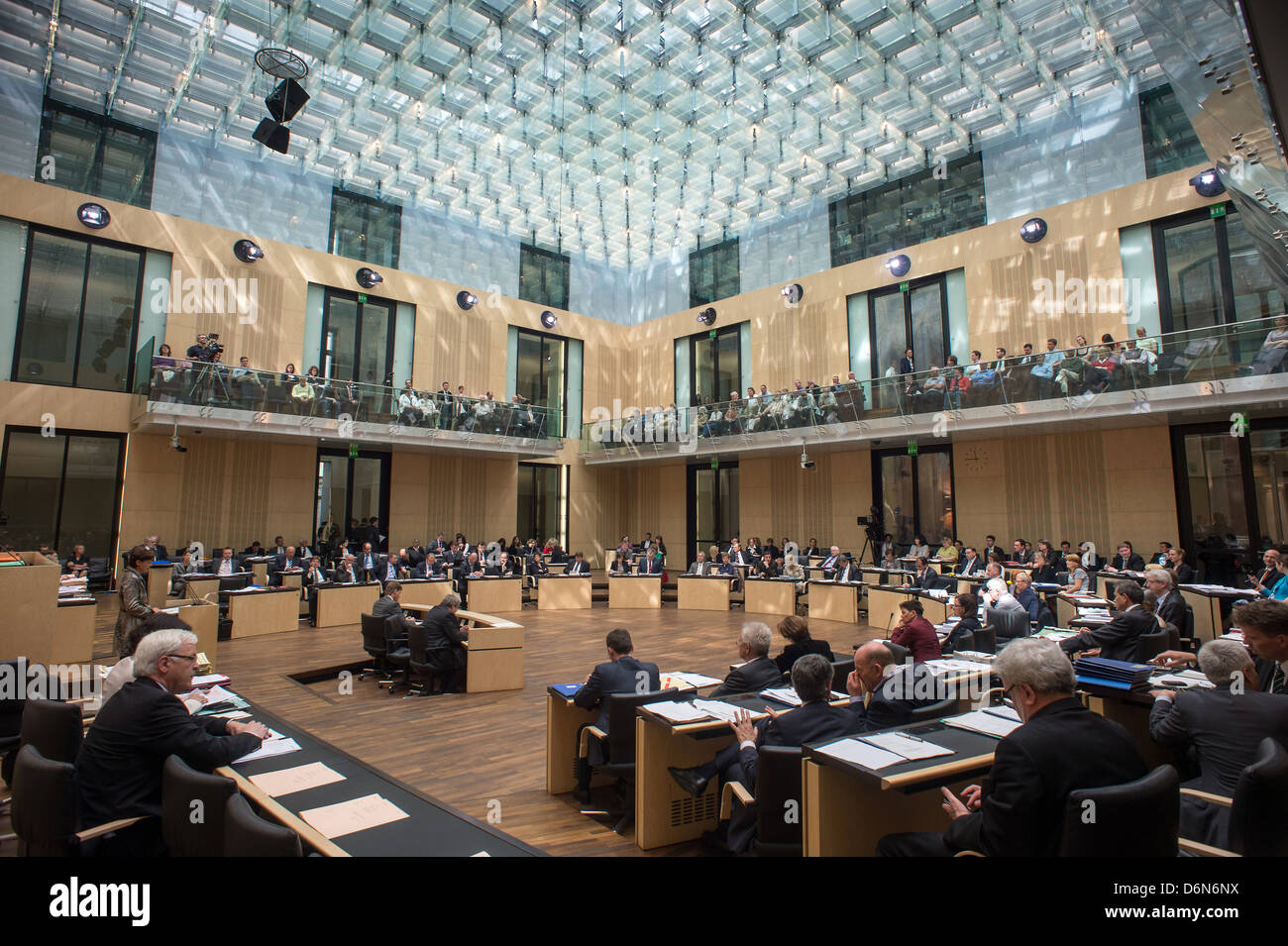 Bundesrat von deutschland in berlin -Fotos und -Bildmaterial in hoher ...