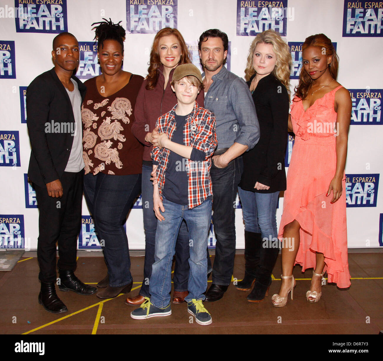Leslie Odom Jr., Kecia Lewis-Evans, Jessica Phillips, Talon Ackerman ...