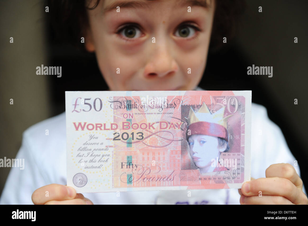 Joe Spud aus dem David Walliams Buch "Billionaire Boy" am Welttag des ...