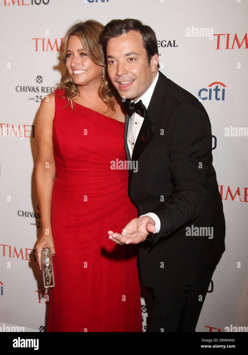 Jimmy fallon nancy juvonen new -Fotos und -Bildmaterial in hoher ...