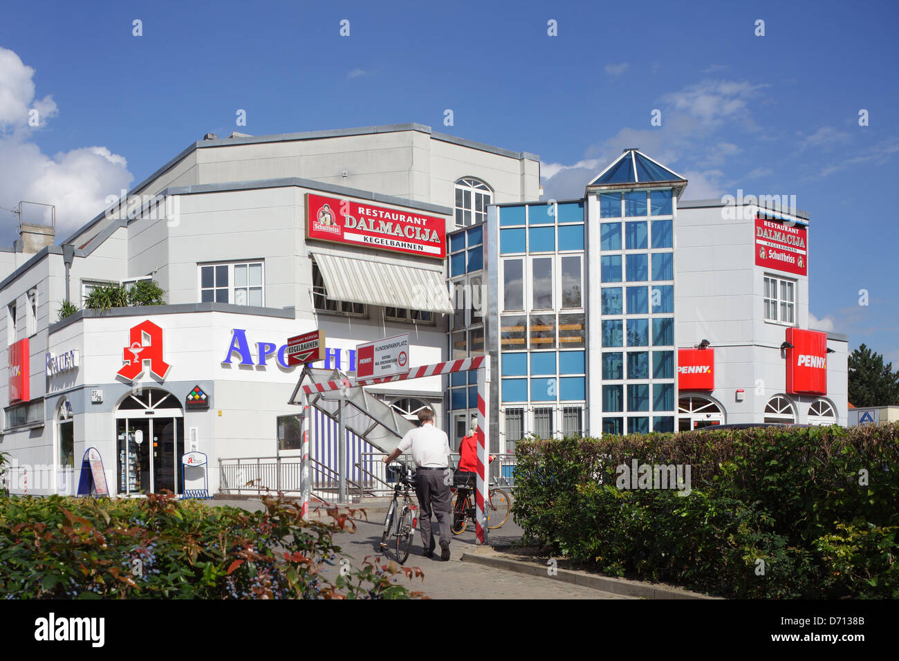 Rudow chaussee -Fotos und -Bildmaterial in hoher Auflösung – Alamy