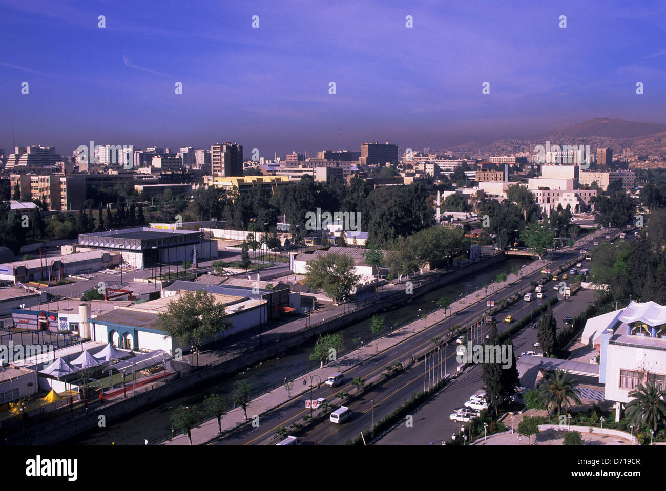 Damascus cityscape skyline syria -Fotos und -Bildmaterial in hoher ...