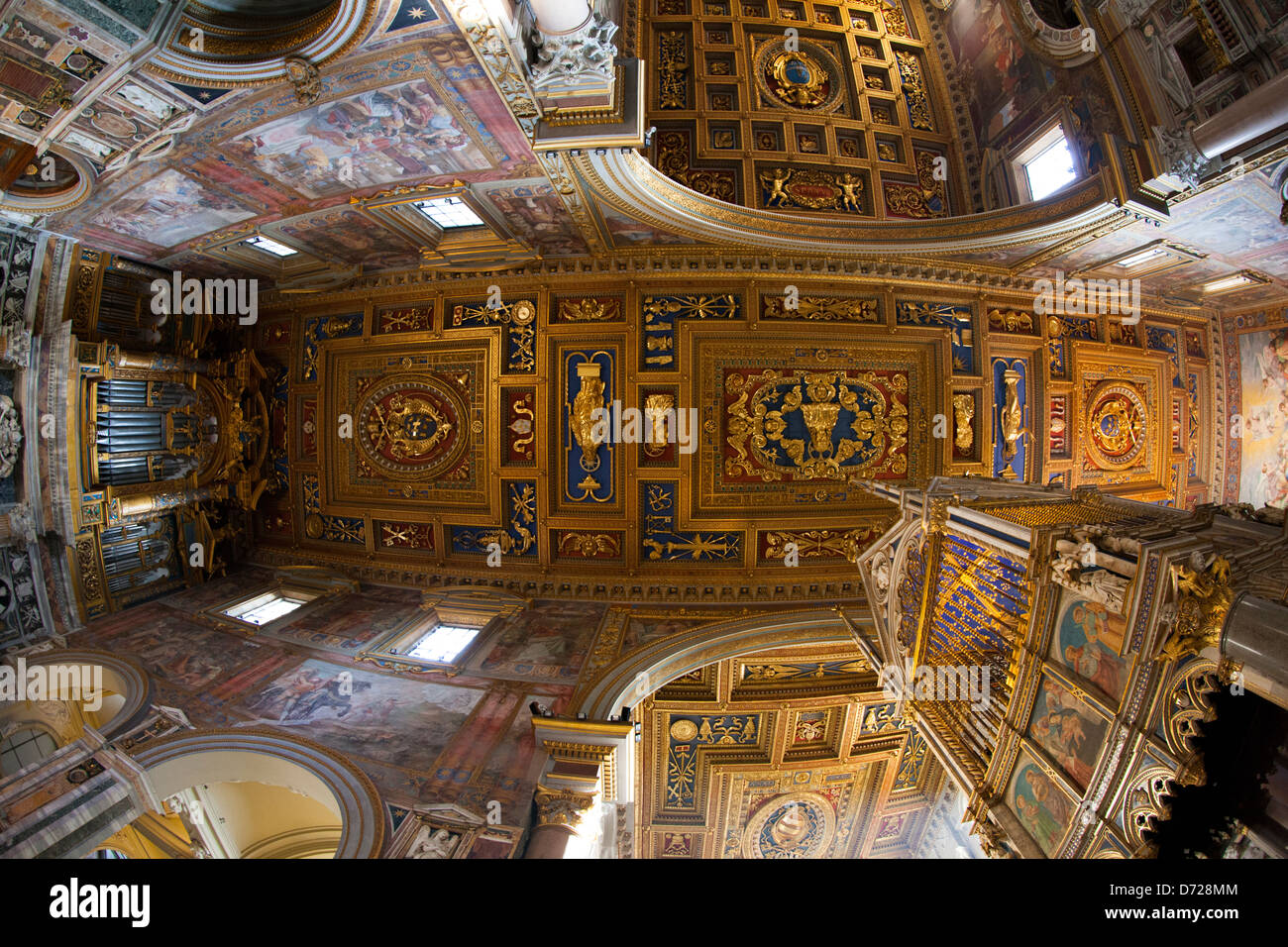 Archbasilica st john lateran -Fotos und -Bildmaterial in hoher ...