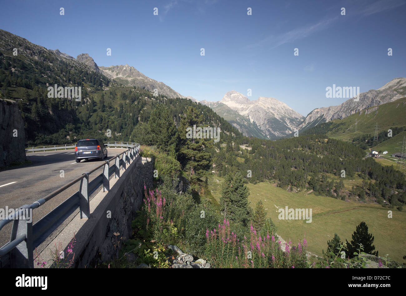 Preda blick von albula pass in albula tal schweiz graubunden -Fotos und -Bildmaterial in hoher ...