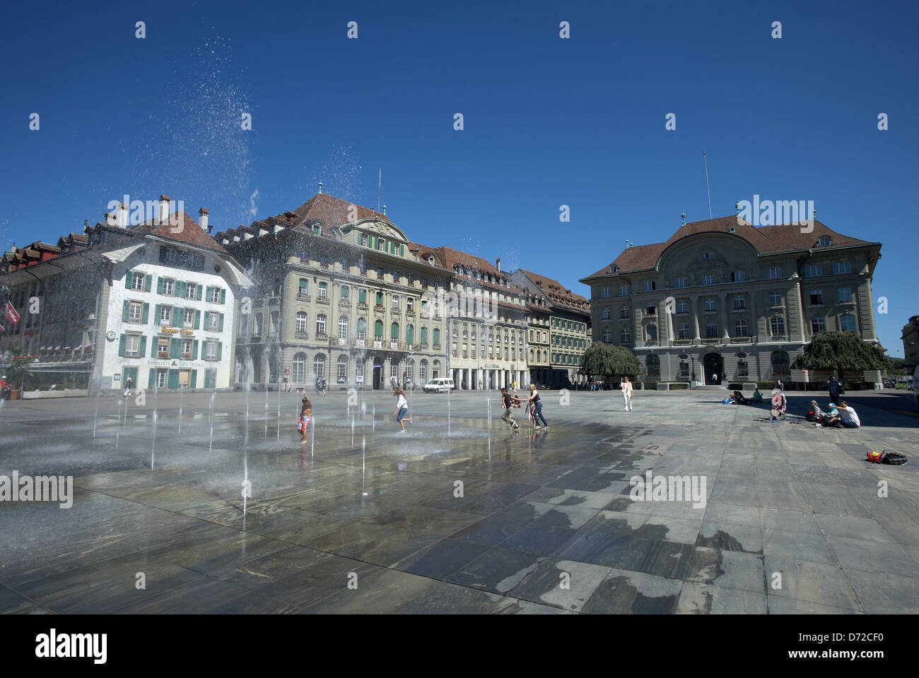 Snb schweiz -Fotos und -Bildmaterial in hoher Auflösung – Alamy