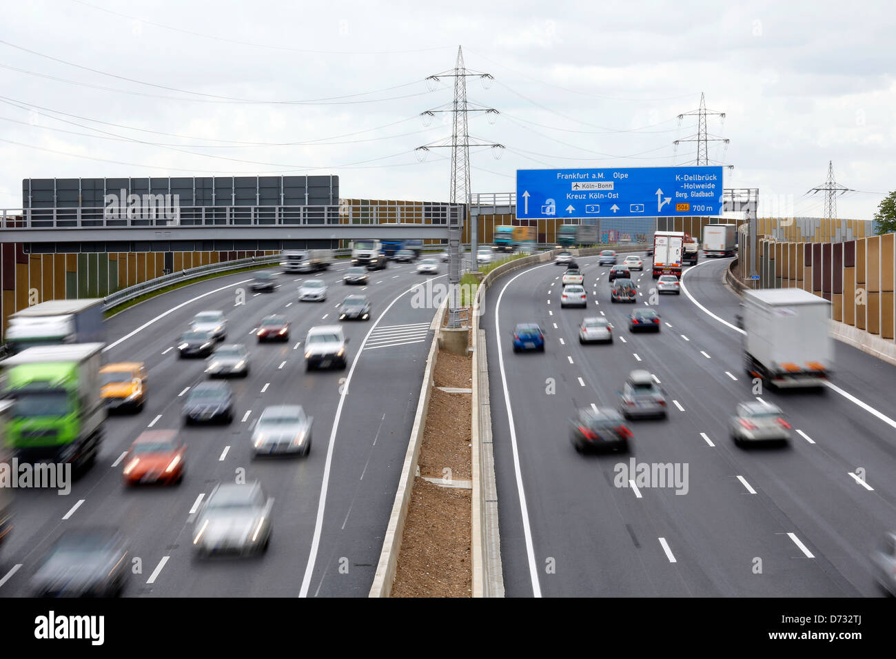 Köln, Deutschland, die Autobahn A3, Autobahnring Köln Stockfotografie ...