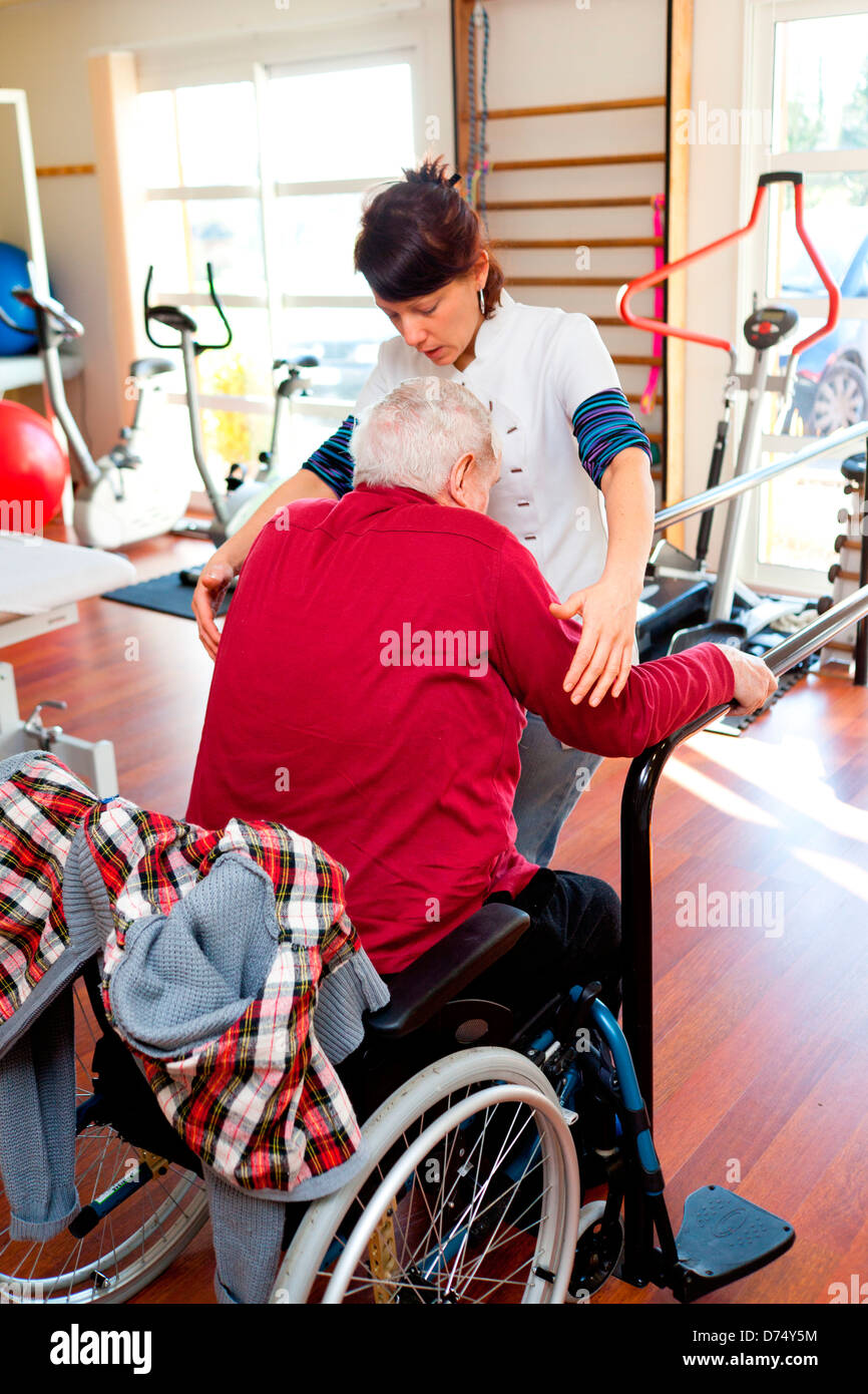 Amputation Of A Leg Stockfotos & Amputation Of A Leg Bilder - Alamy