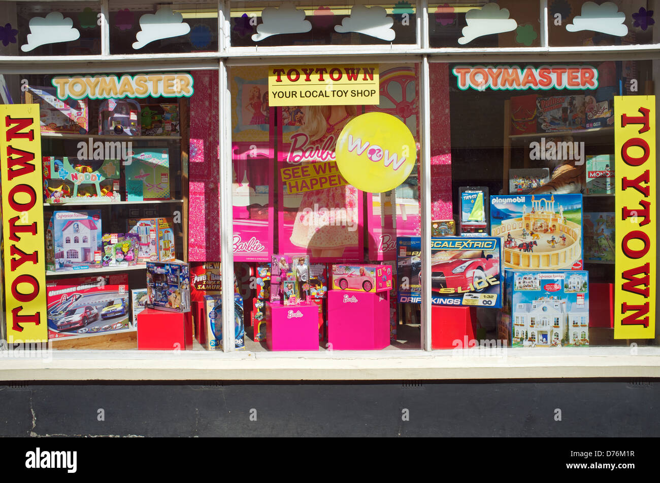 Toytown shop -Fotos und -Bildmaterial in hoher Auflösung – Alamy