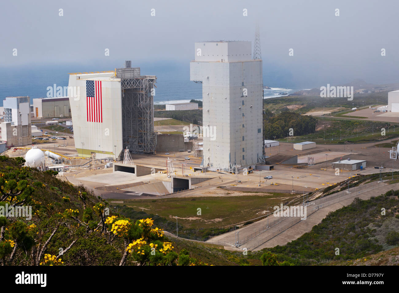 At vandenberg air force base -Fotos und -Bildmaterial in hoher ...