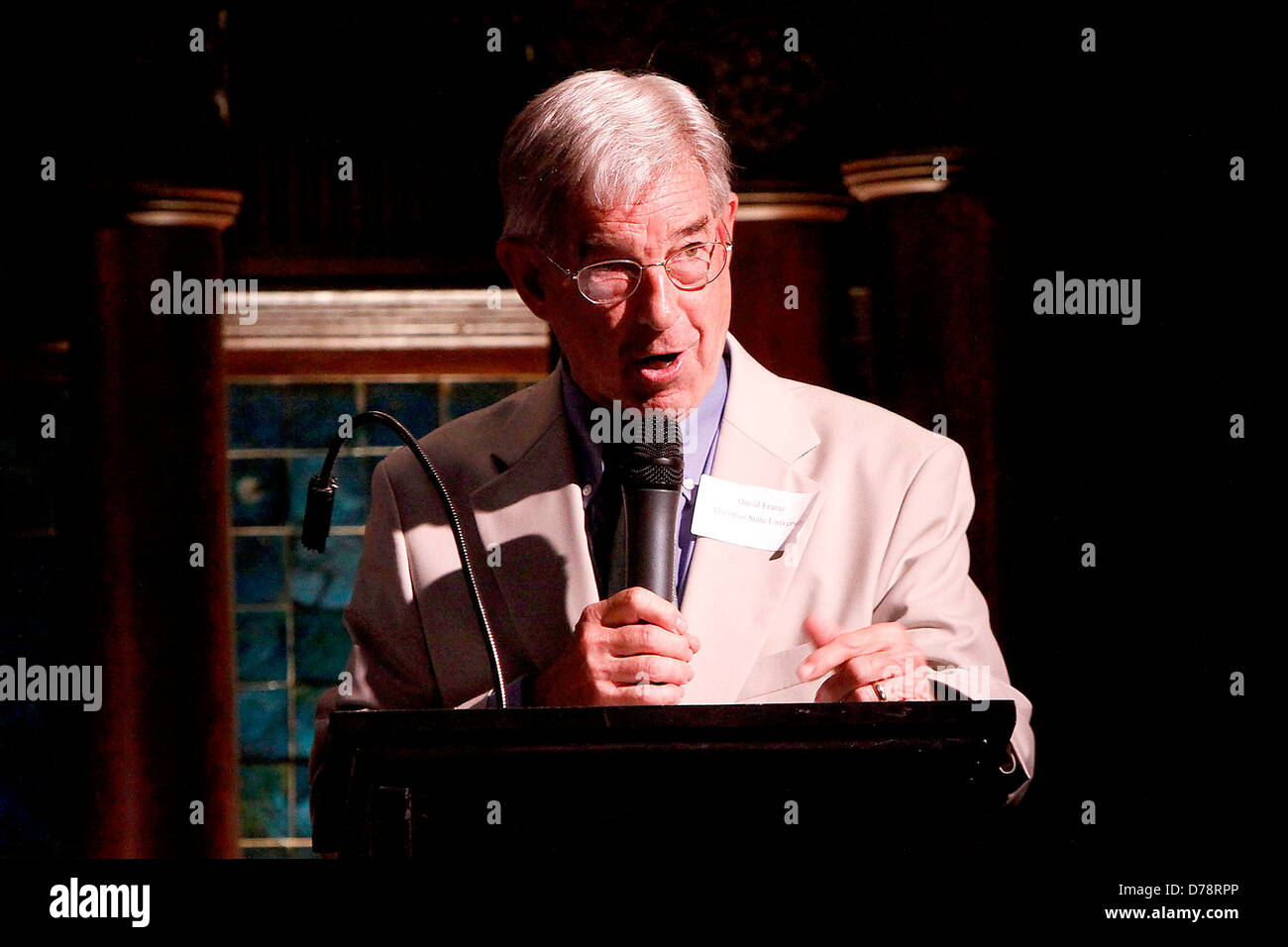 Vorstand sekretärin -Fotos und -Bildmaterial in hoher Auflösung – Alamy