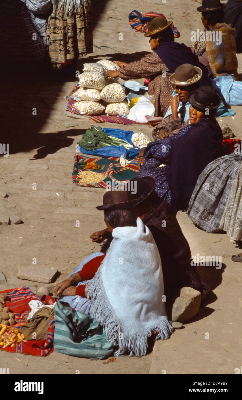 Pollera Skirt Stockfotos und -bilder Kaufen - Alamy