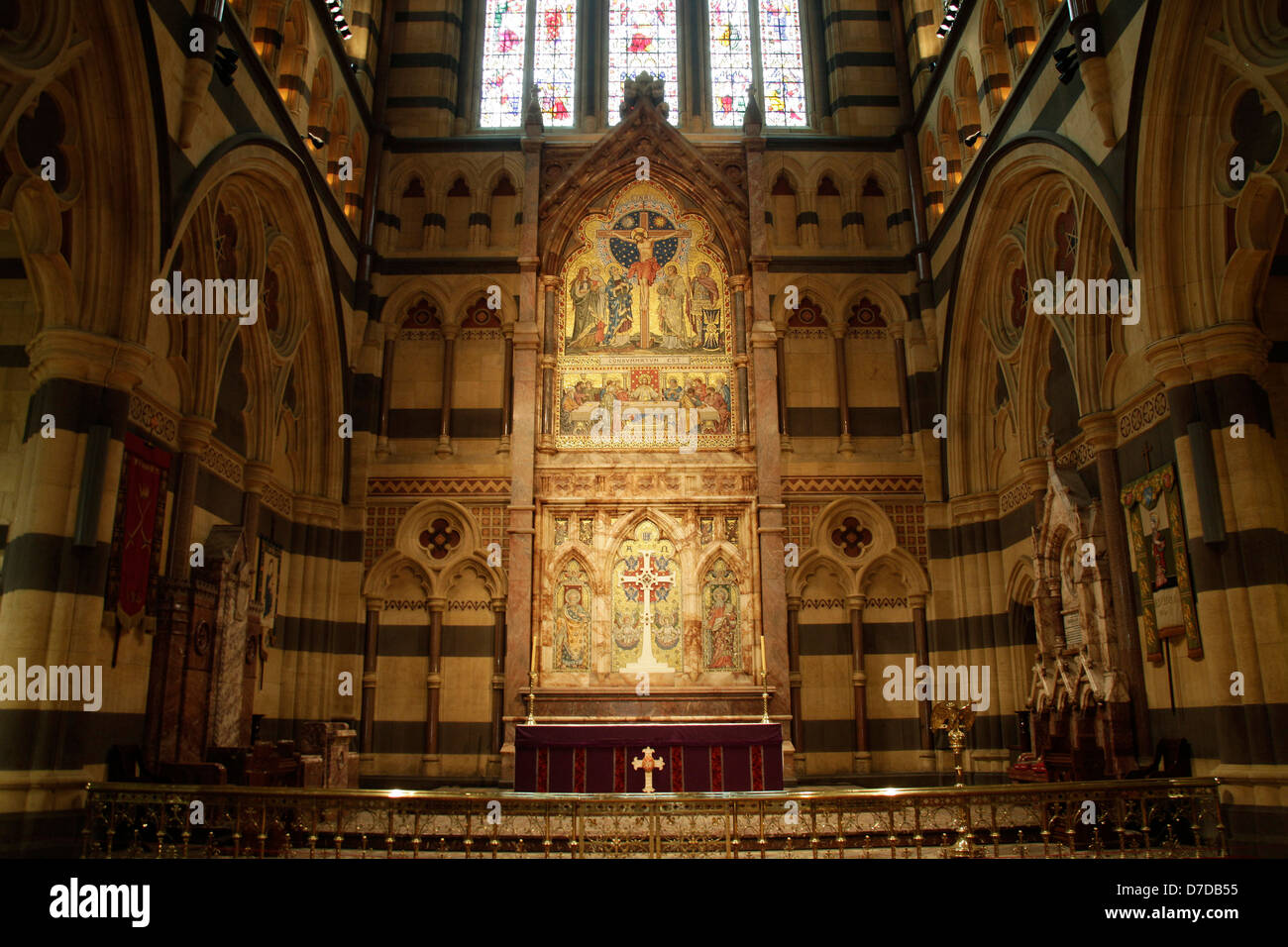 Altar im inneren -Fotos und -Bildmaterial in hoher Auflösung – Alamy