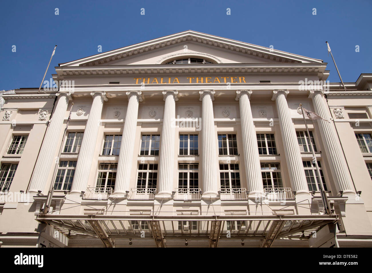 Thalia theatre -Fotos und -Bildmaterial in hoher Auflösung – Alamy