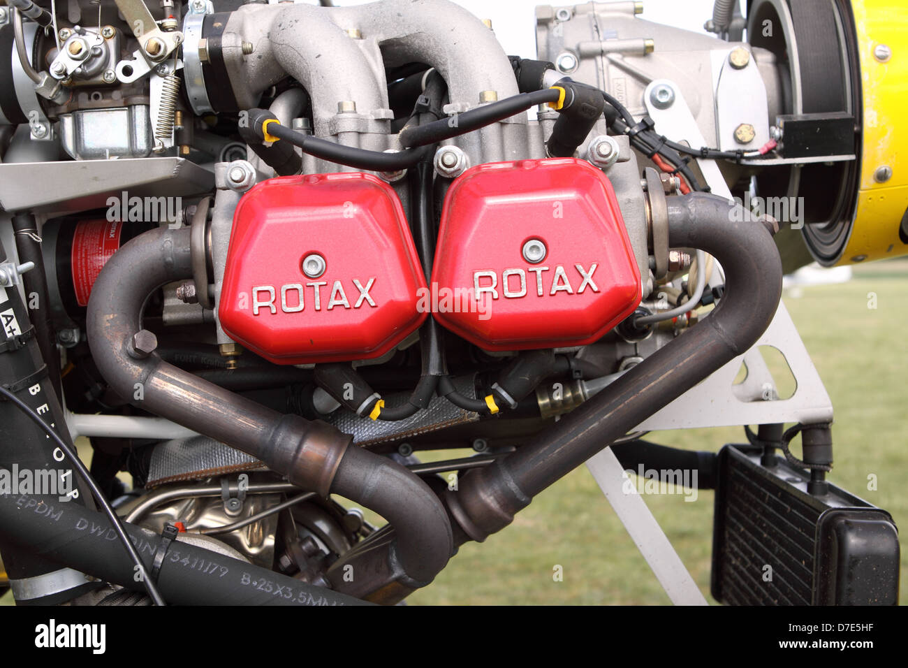 Rotax flugmotor -Fotos und -Bildmaterial in hoher Auflösung – Alamy