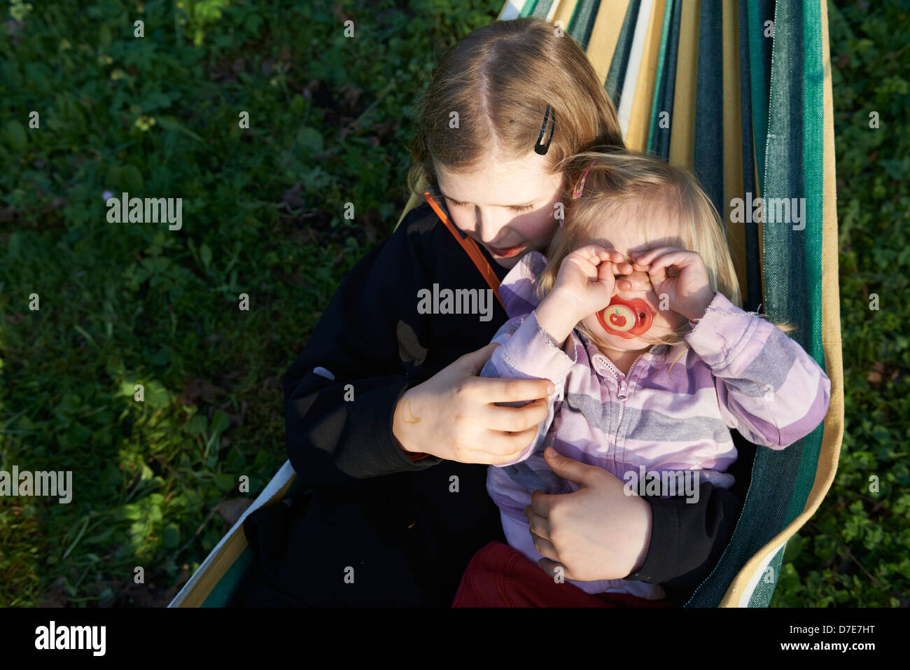 Preadolescent girls -Fotos und -Bildmaterial in hoher Auflösung – Alamy