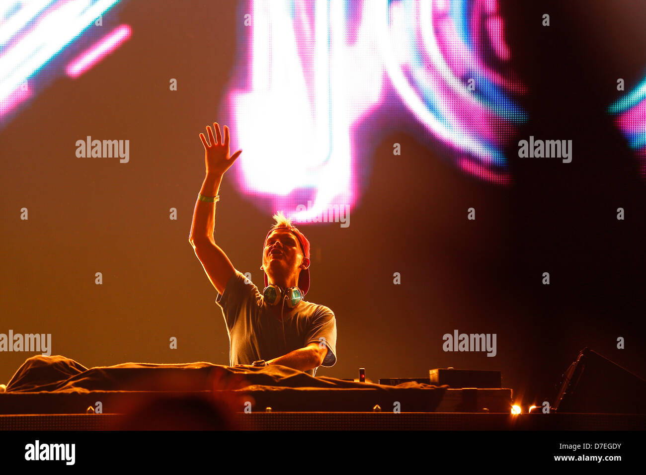 Avicii dj live act house -Fotos und -Bildmaterial in hoher Auflösung ...