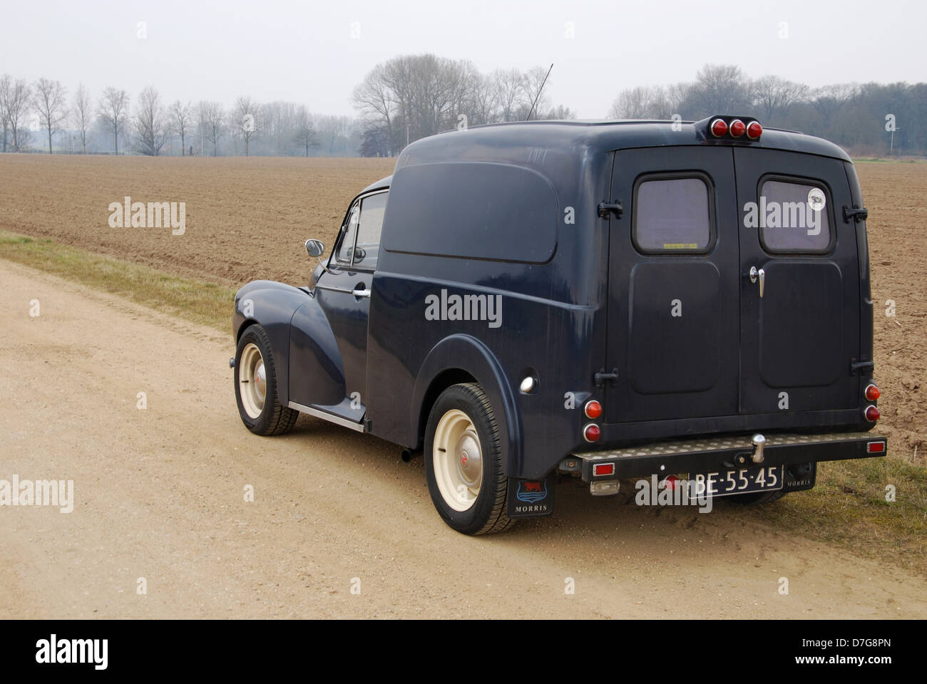 1970 Morris Minor 6 cwt Box van Stockfotografie - Alamy