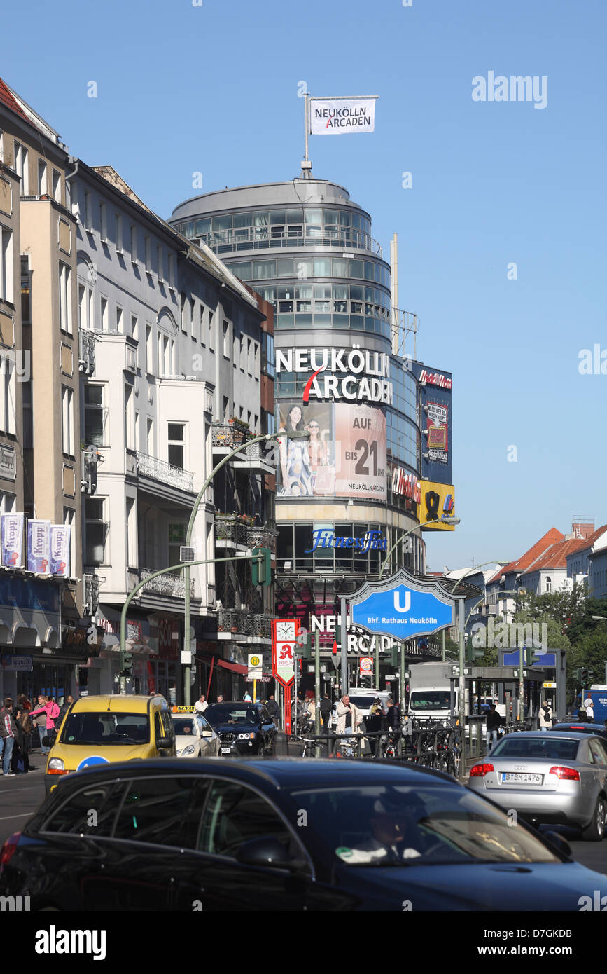 Karl marx straße neukölln -Fotos und -Bildmaterial in hoher Auflösung ...