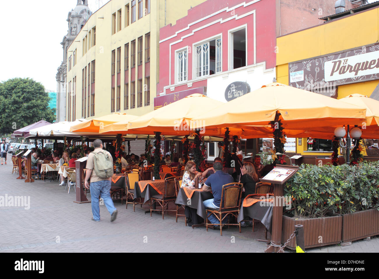 Lima peru cafe -Fotos und -Bildmaterial in hoher Auflösung – Alamy