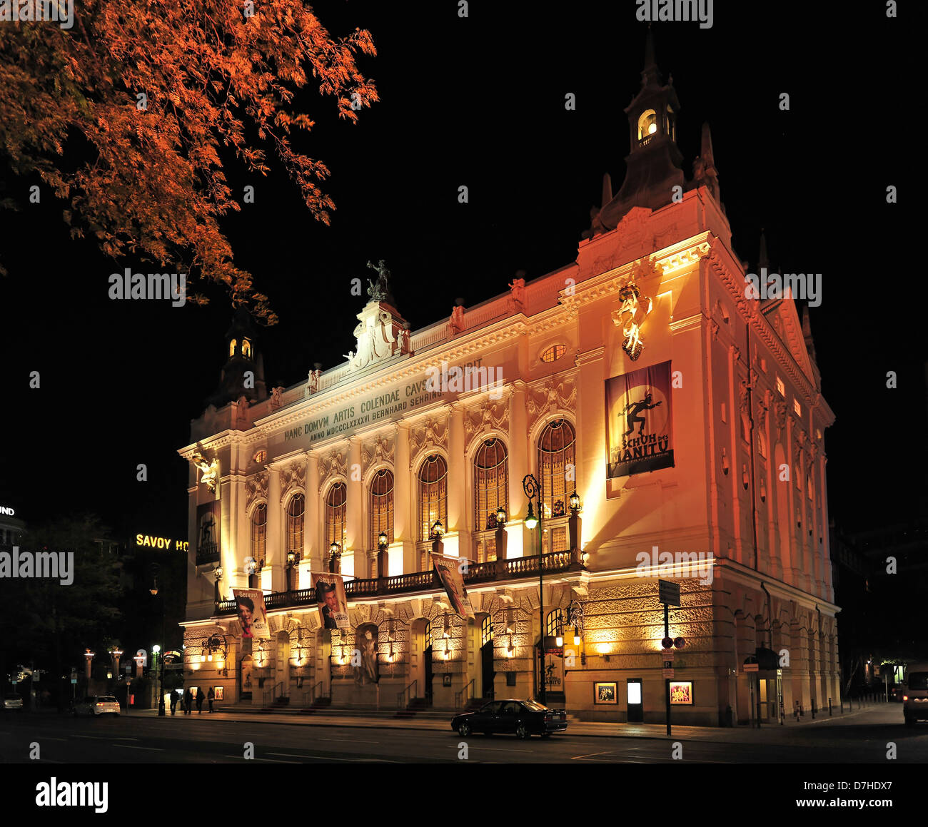 Theater der westens -Fotos und -Bildmaterial in hoher Auflösung – Alamy