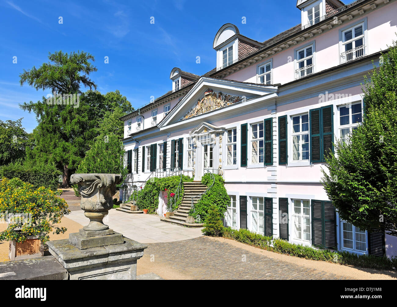 Bad pyrmont schloss -Fotos und -Bildmaterial in hoher Auflösung – Alamy