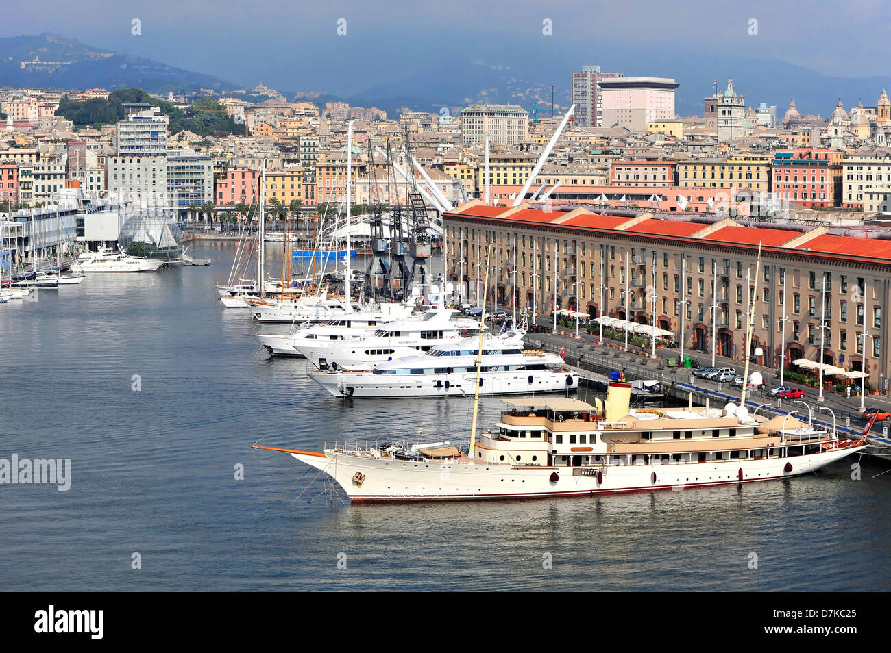Italien, Genua, Genua, Genua, Hafen Stockfoto, Bild: 56360253 - Alamy