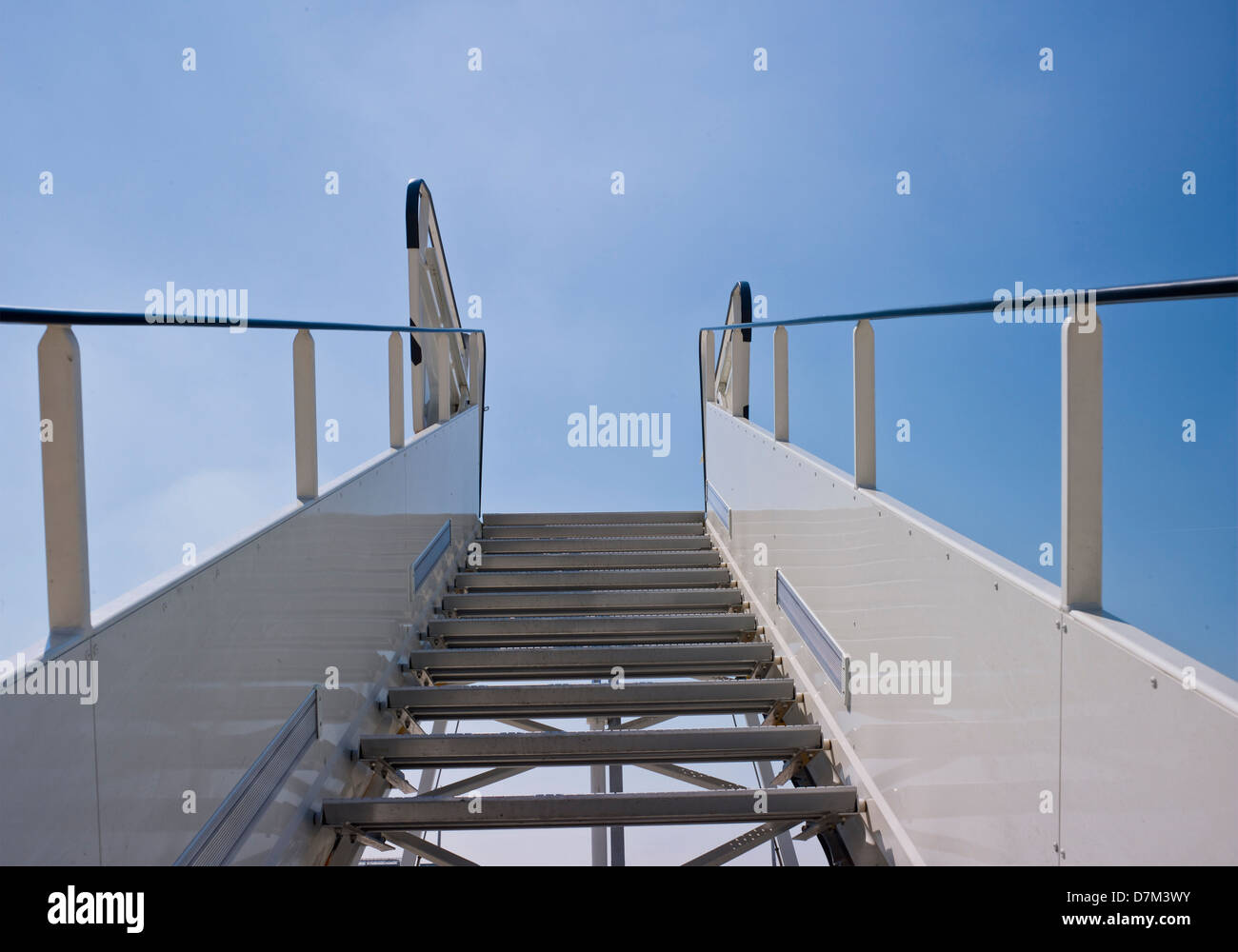 Mobile gangway -Fotos und -Bildmaterial in hoher Auflösung – Alamy
