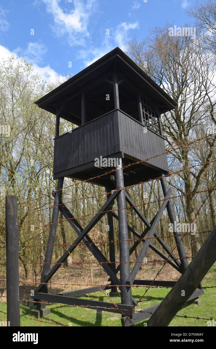 Wwii tower -Fotos und -Bildmaterial in hoher Auflösung – Alamy