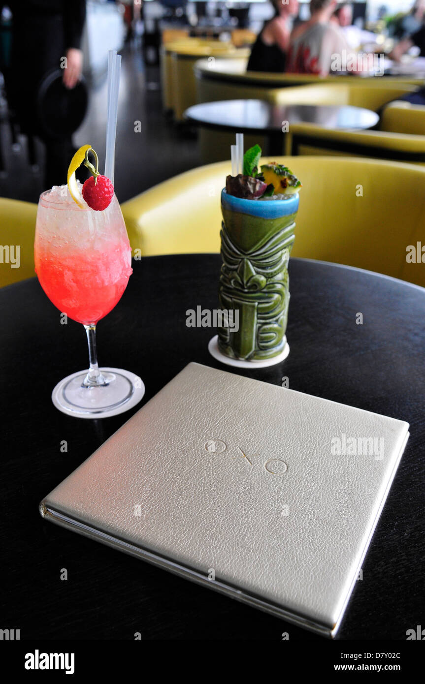 Oxo turm cocktailbar -Fotos und -Bildmaterial in hoher Auflösung – Alamy