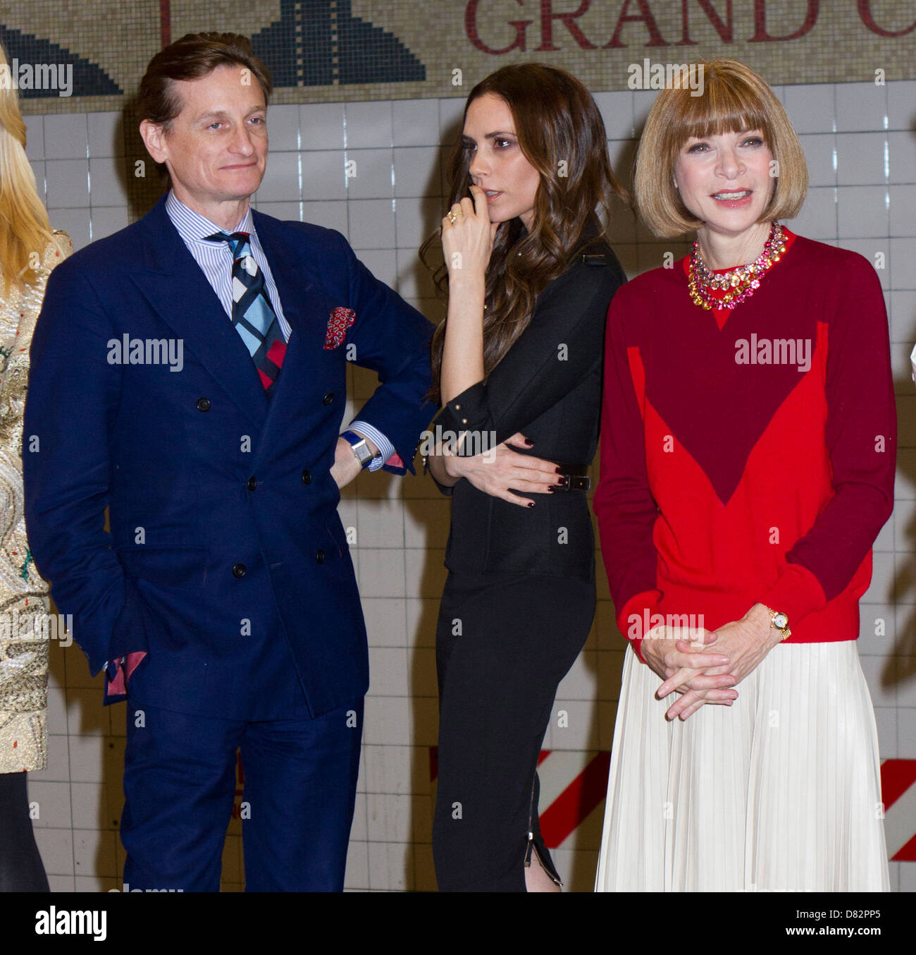 Hamish Bowles, Victoria Beckham, Anna Wintour bei der Vorstellung der ...
