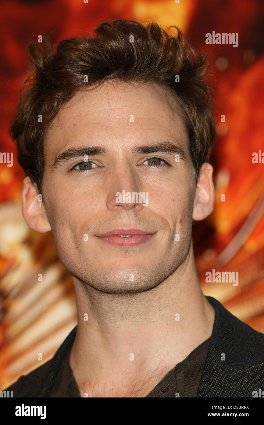 SAM CLAFLIN DIE TRIBUTE VON PANEM: FEUER FANGEN. PHOTOCALL. CANNES FILM ...