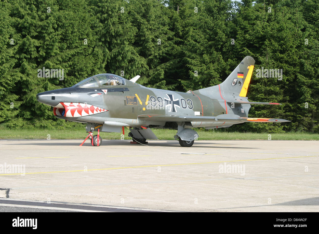 Ein Fiat G-91 Jagdflugzeug der deutschen Luftwaffe am Buchel ...