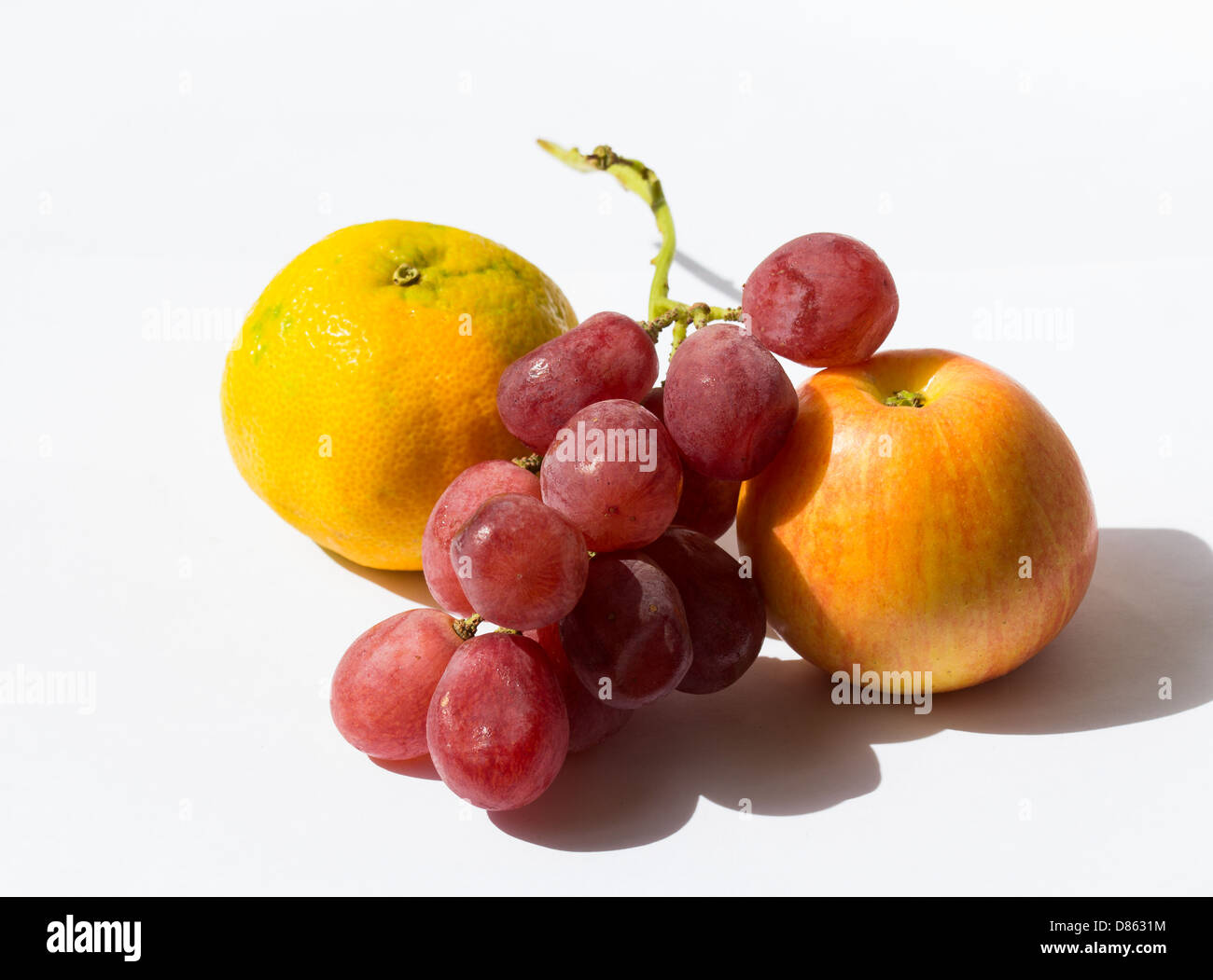 Apfel und traube -Fotos und -Bildmaterial in hoher Auflösung – Alamy