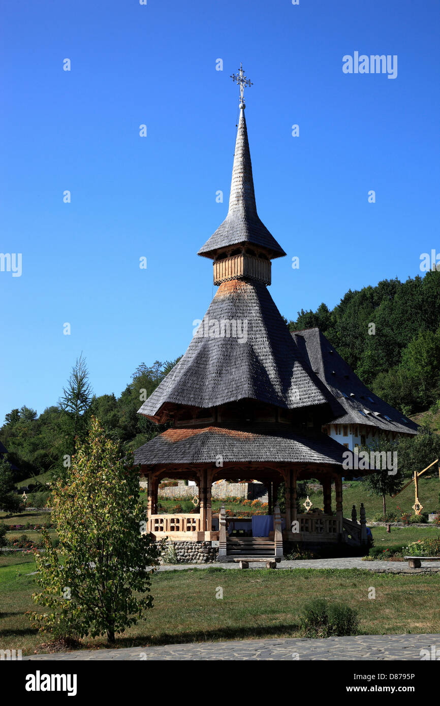 Romania Maramures Barsana Wooden Churches Stockfotos und -bilder Kaufen - Alamy