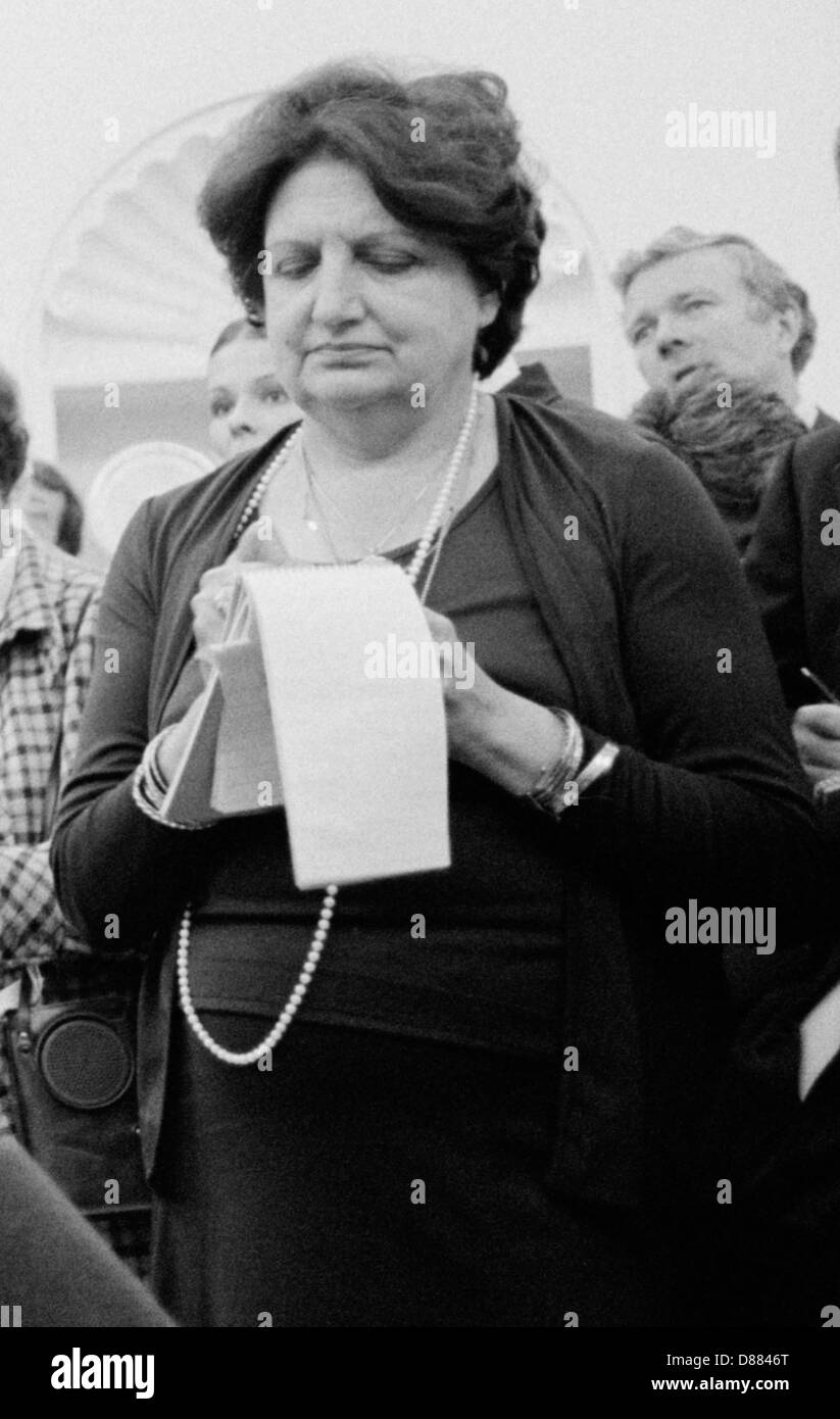 Helen thomas -Fotos und -Bildmaterial in hoher Auflösung – Alamy