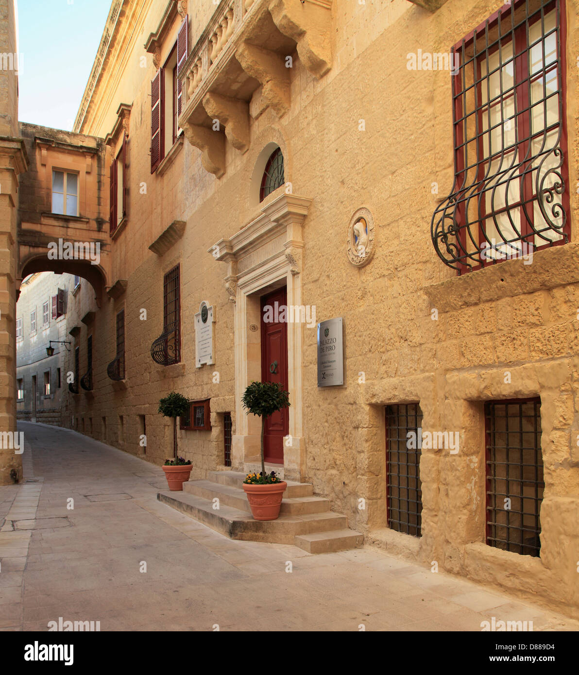 Piro piro -Fotos und -Bildmaterial in hoher Auflösung – Alamy