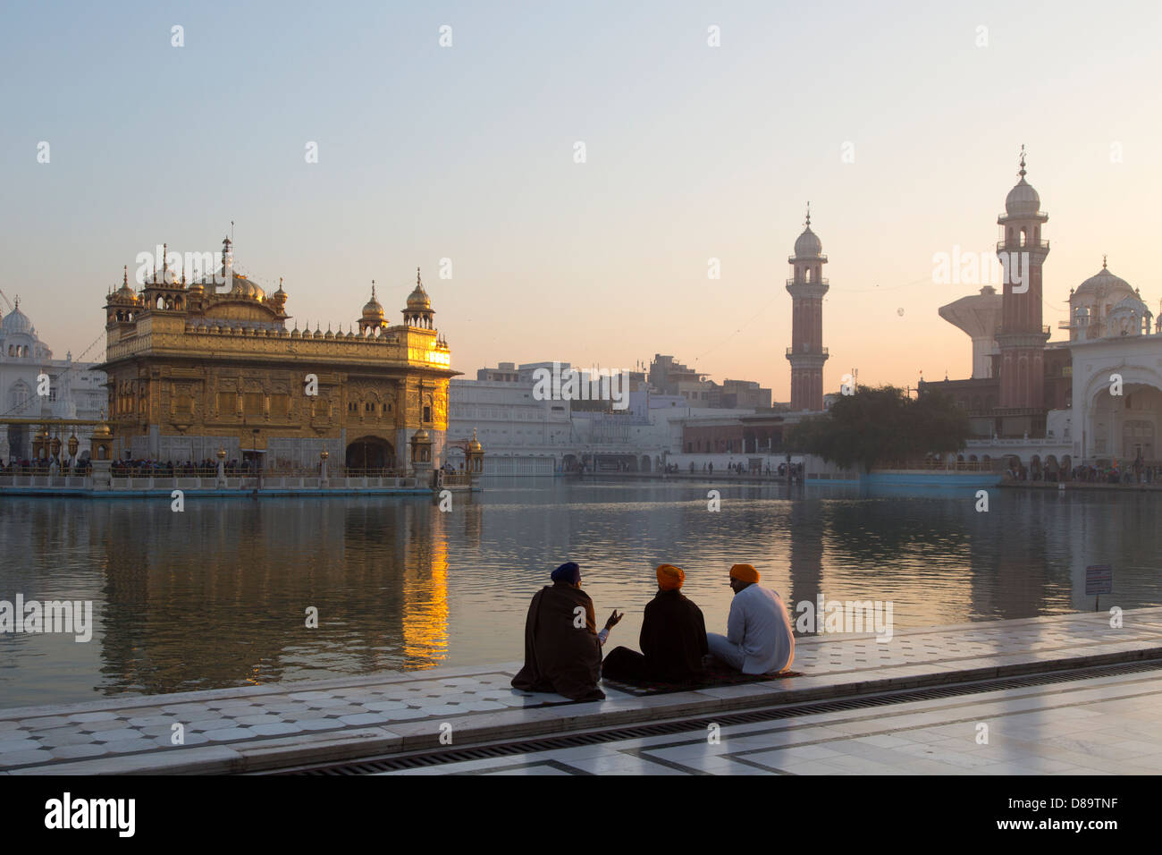 Goldener tempel amritsar -Fotos und -Bildmaterial in hoher Auflösung ...