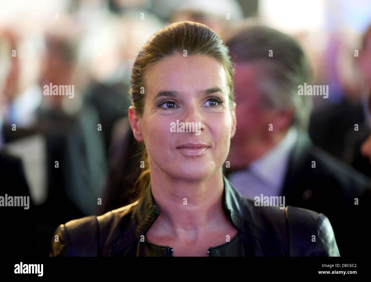 Ehemalige Eiskunstläuferin Katarina Witt kommt für die Zeremonie für ... Ehemalige Eiskunstläuferin Katarina Witt kommt für die Zeremonie für ...