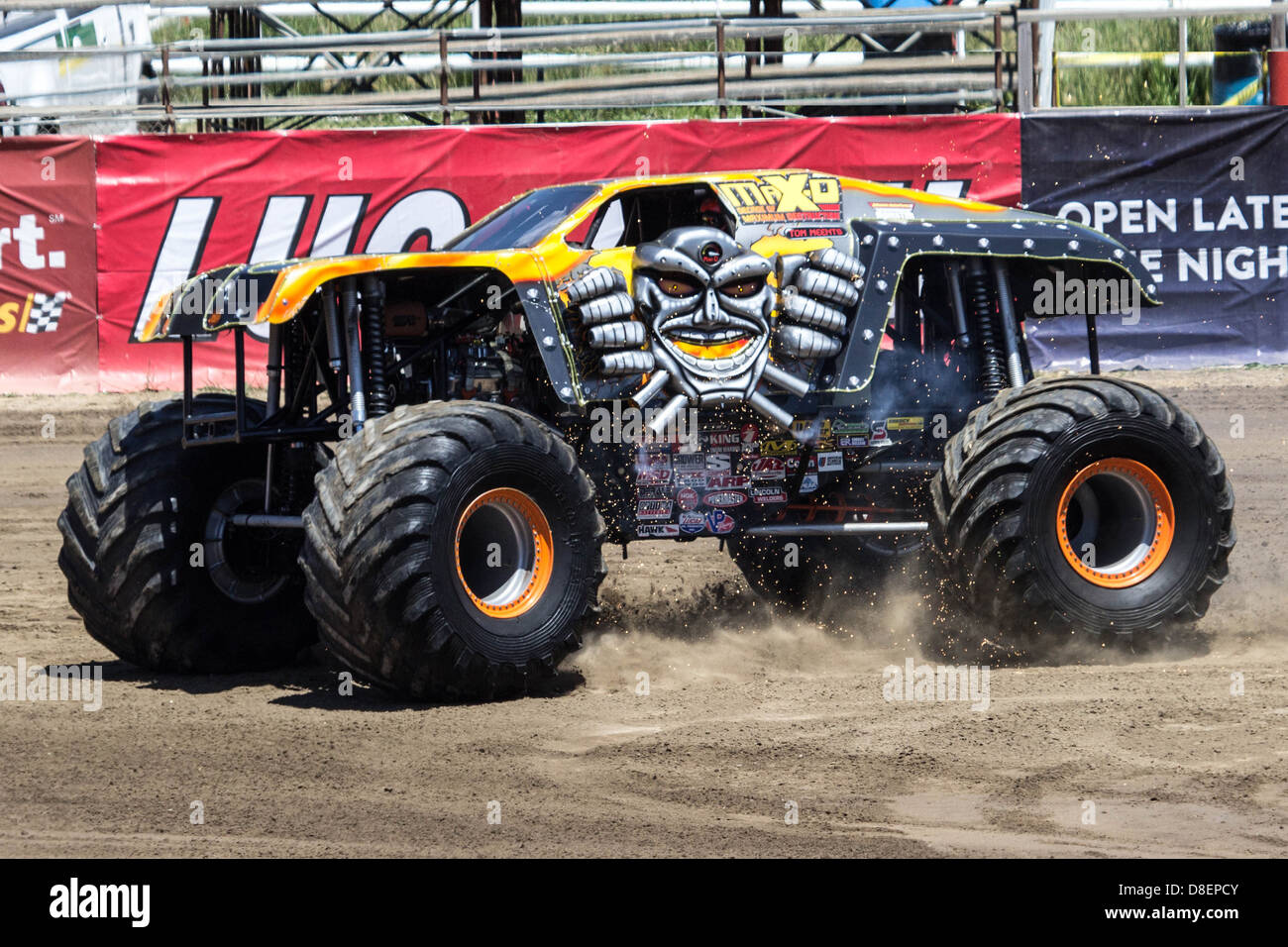 Monster jam ereignis -Fotos und -Bildmaterial in hoher Auflösung – Alamy