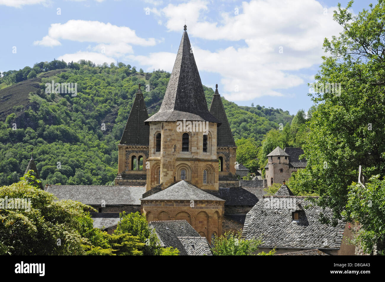 Abbey church sainte foy conques aveyron -Fotos und -Bildmaterial in ...