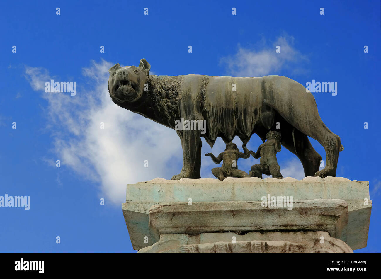 Romulus and remus rome -Fotos und -Bildmaterial in hoher Auflösung – Alamy