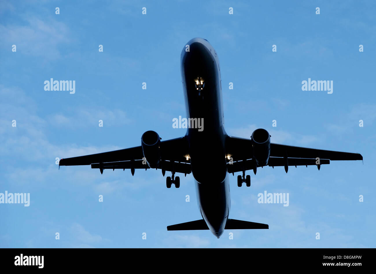 Flugzeug heck -Fotos und -Bildmaterial in hoher Auflösung – Alamy