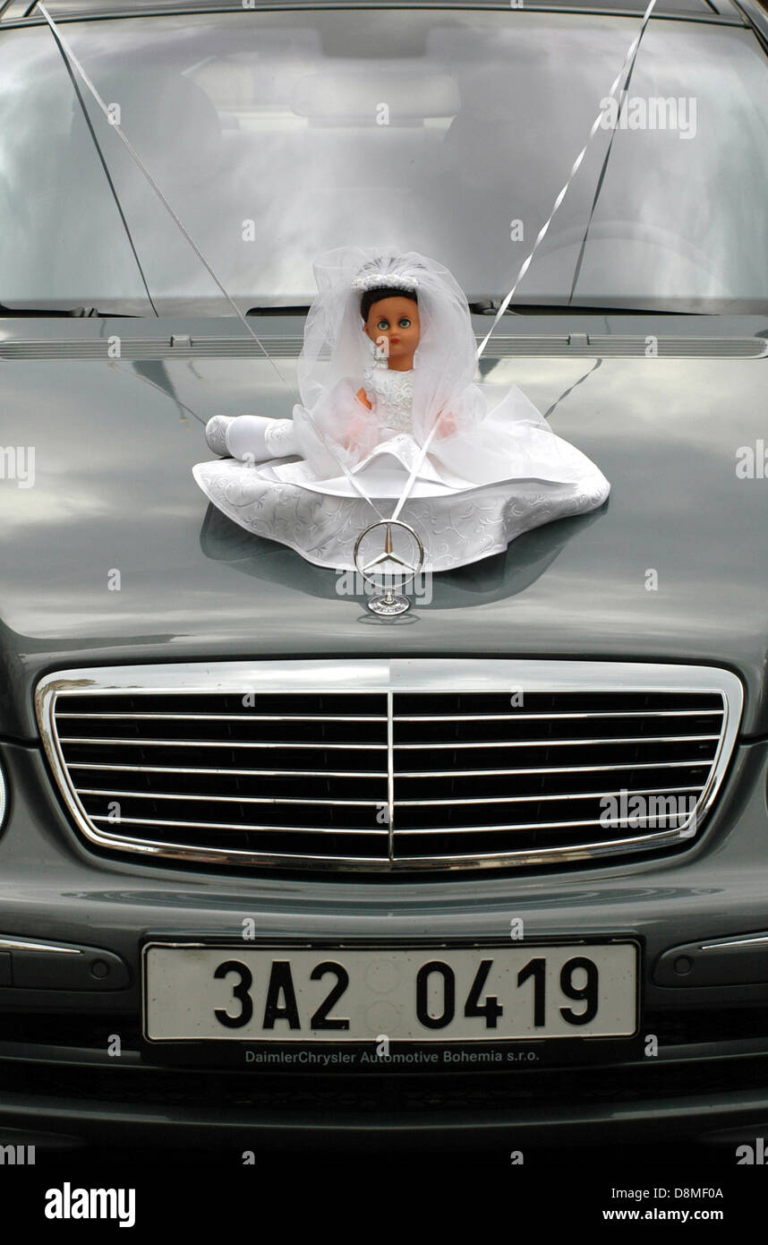 Maskottchen hochzeit Stockfotos und -bilder Kaufen - Alamy