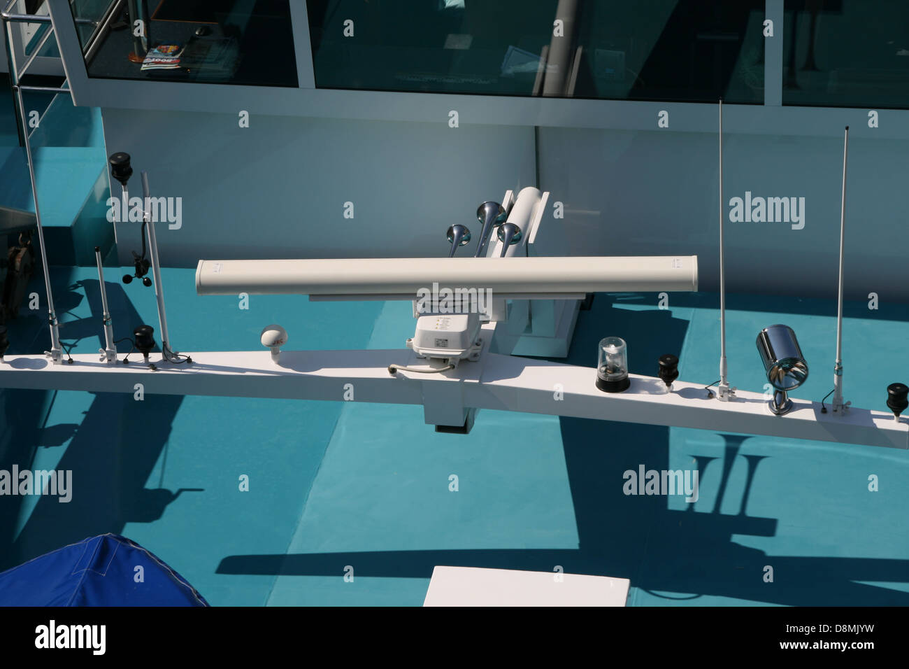 Radar ship -Fotos und -Bildmaterial in hoher Auflösung – Alamy