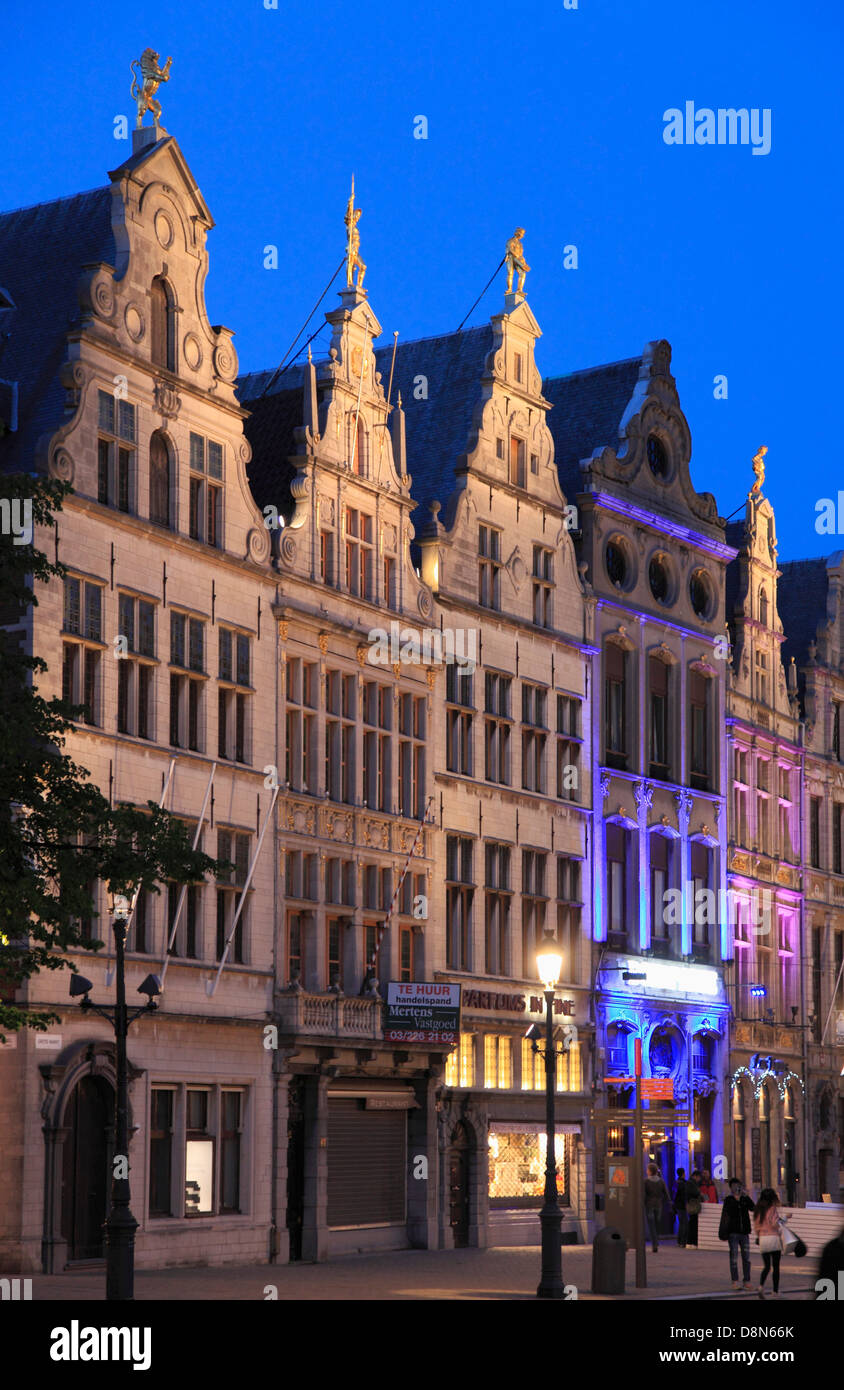 Antwerpener grote markt bei nacht -Fotos und -Bildmaterial in hoher Auflösung – Alamy
