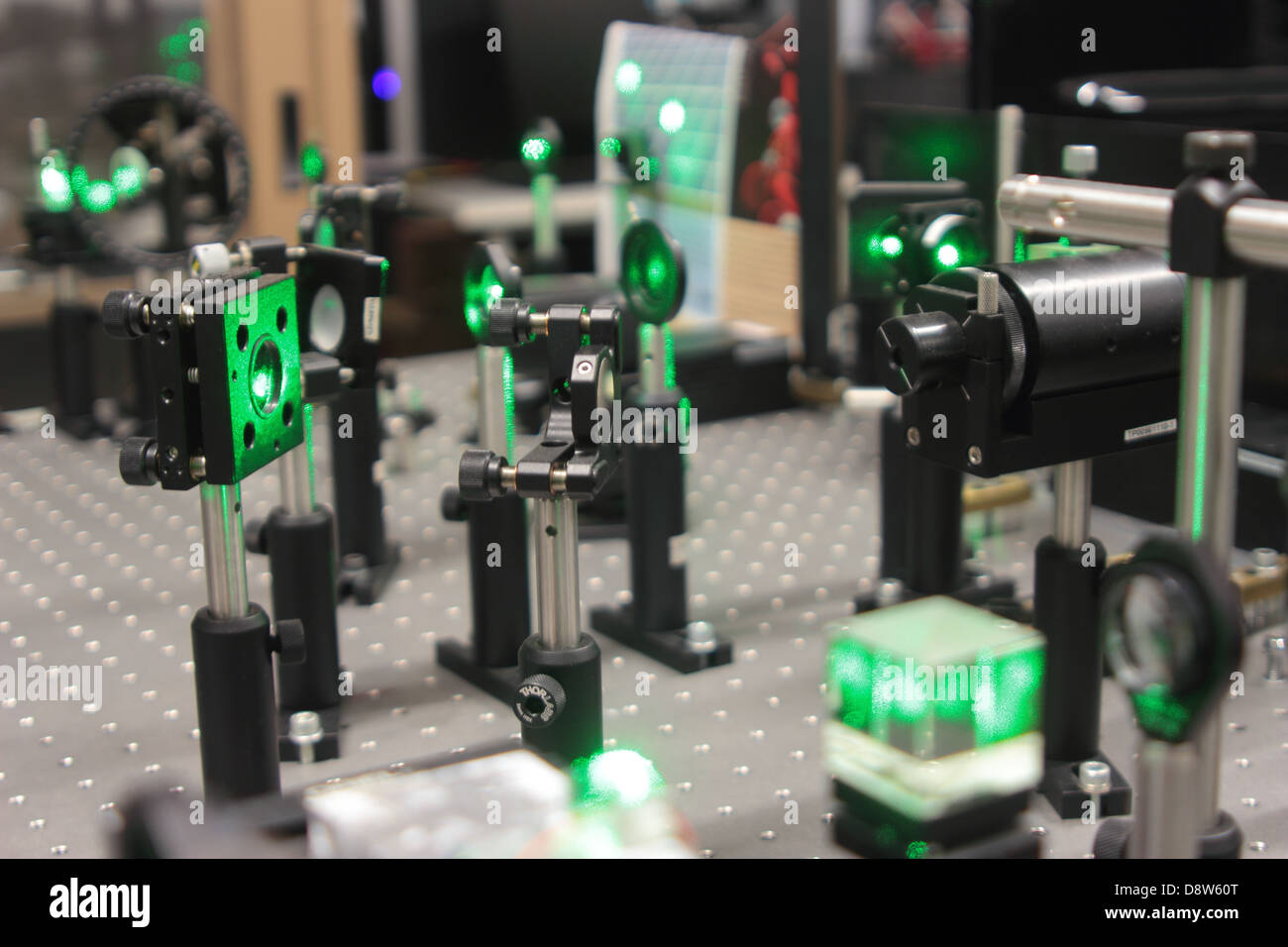 Weapon laser -Fotos und -Bildmaterial in hoher Auflösung – Alamy